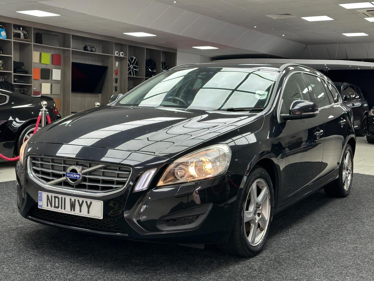 SOLD - Used VOLVO V60 2011 Black in Newcastle, Tyne and Wear | Bullion ...